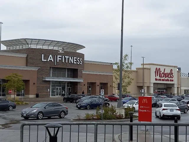 Kennedy Commons – Scarborough ON | Hours, Reviews & Directions | Mallfinder